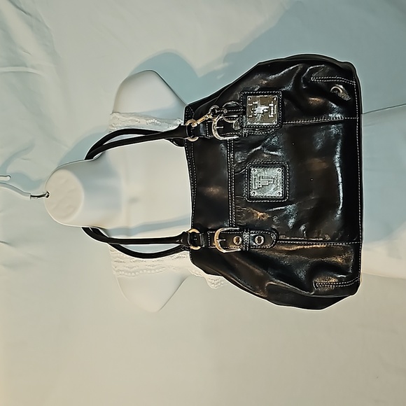 Tignanello | Bags | Tignanello Leather Shoulder Bag | Poshmark